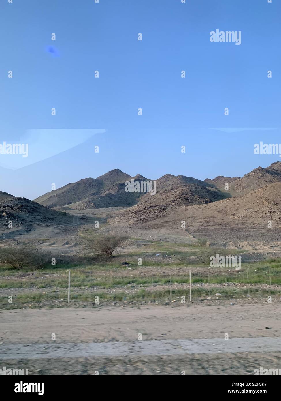 Saudi Arabia mountain Stock Photo - Alamy