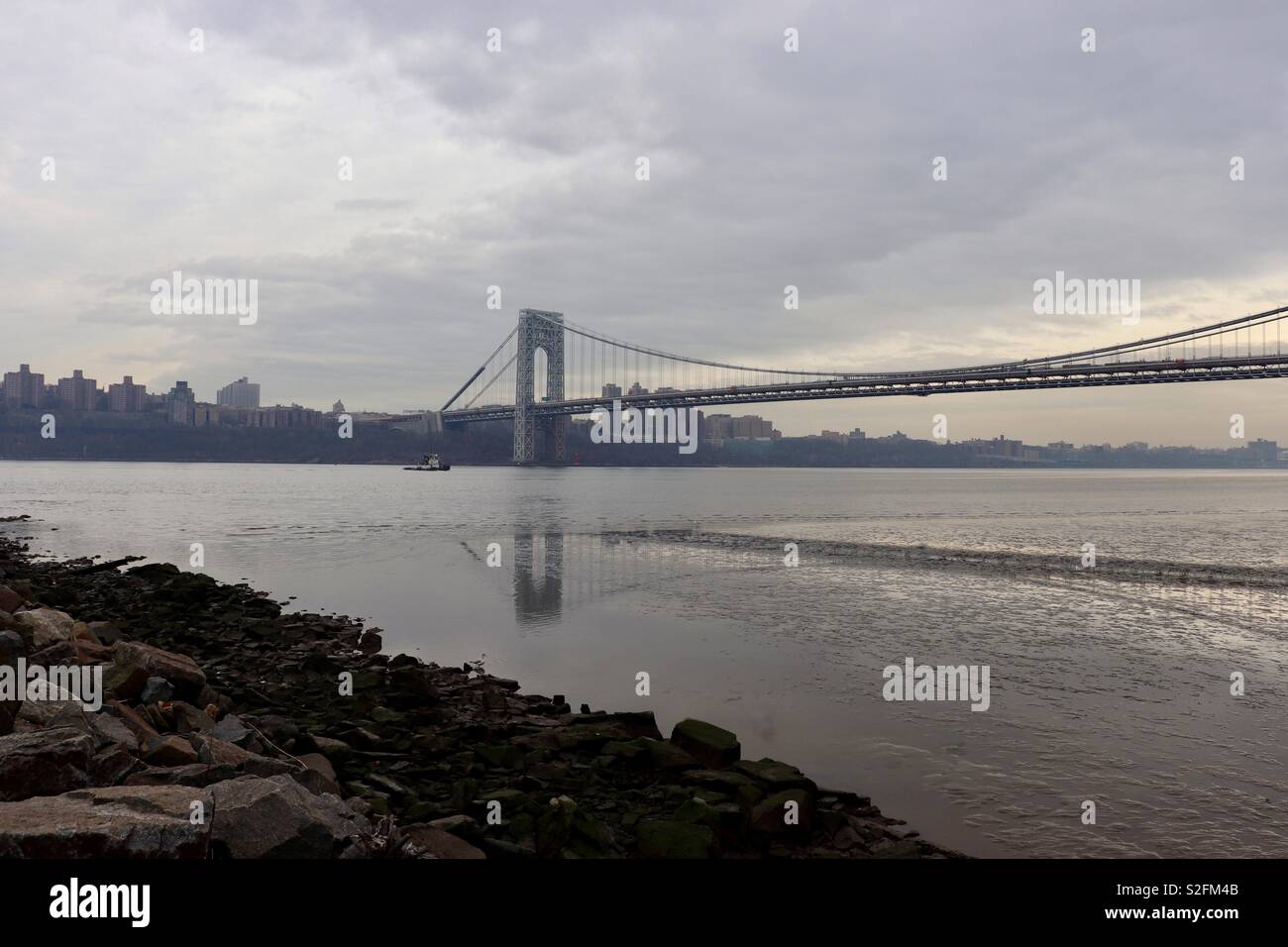 George Washington Bridge in winter light Stock Photo - Alamy