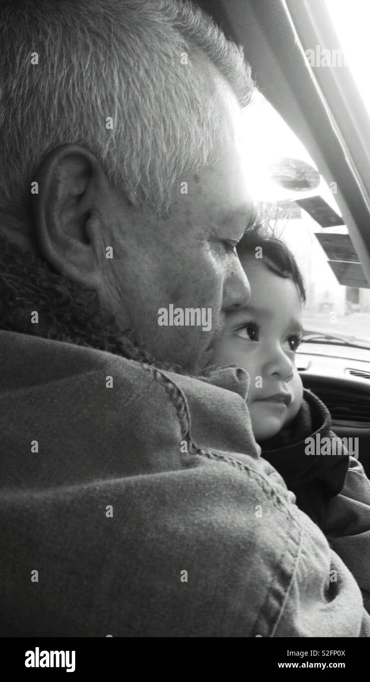 Abuelo hi-res stock photography and images - Alamy