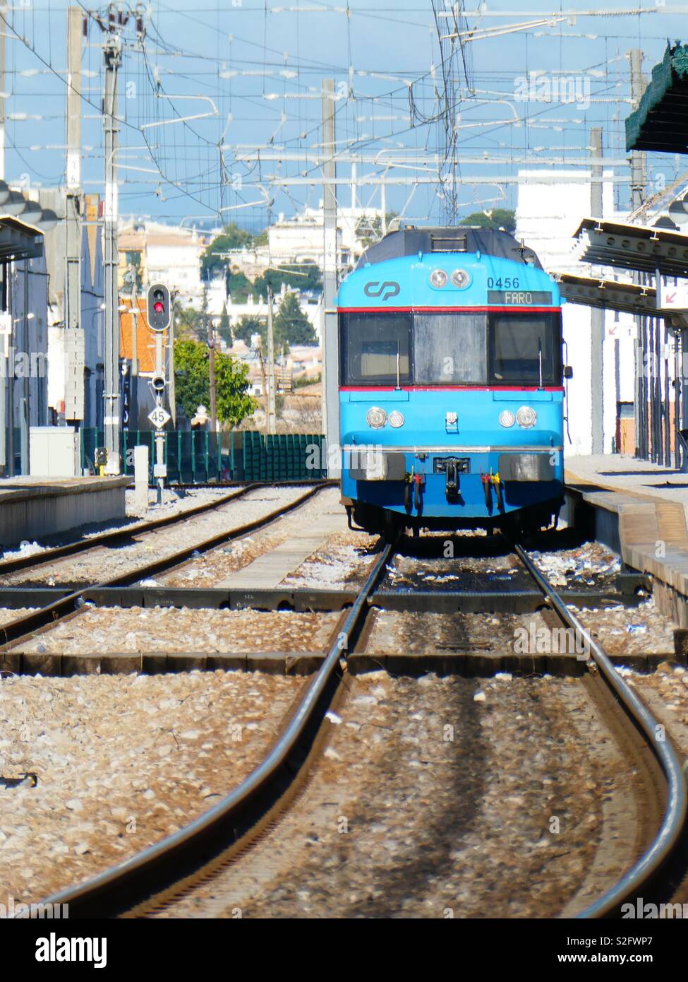 Train on tracks hi-res stock photography and images - Alamy
