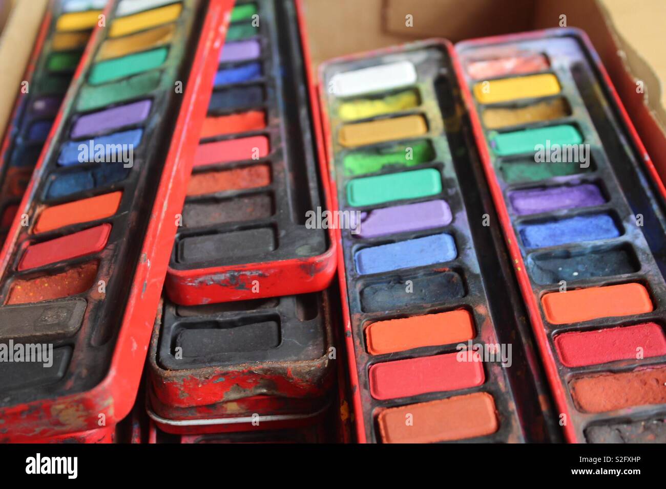 Water colours hi-res stock photography and images - Alamy