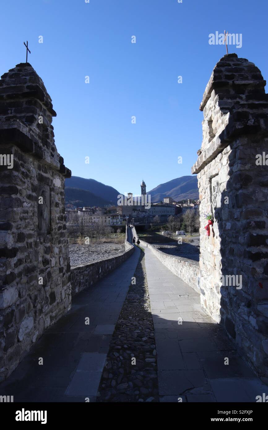 Bobbio bridge hi-res stock photography and images - Alamy