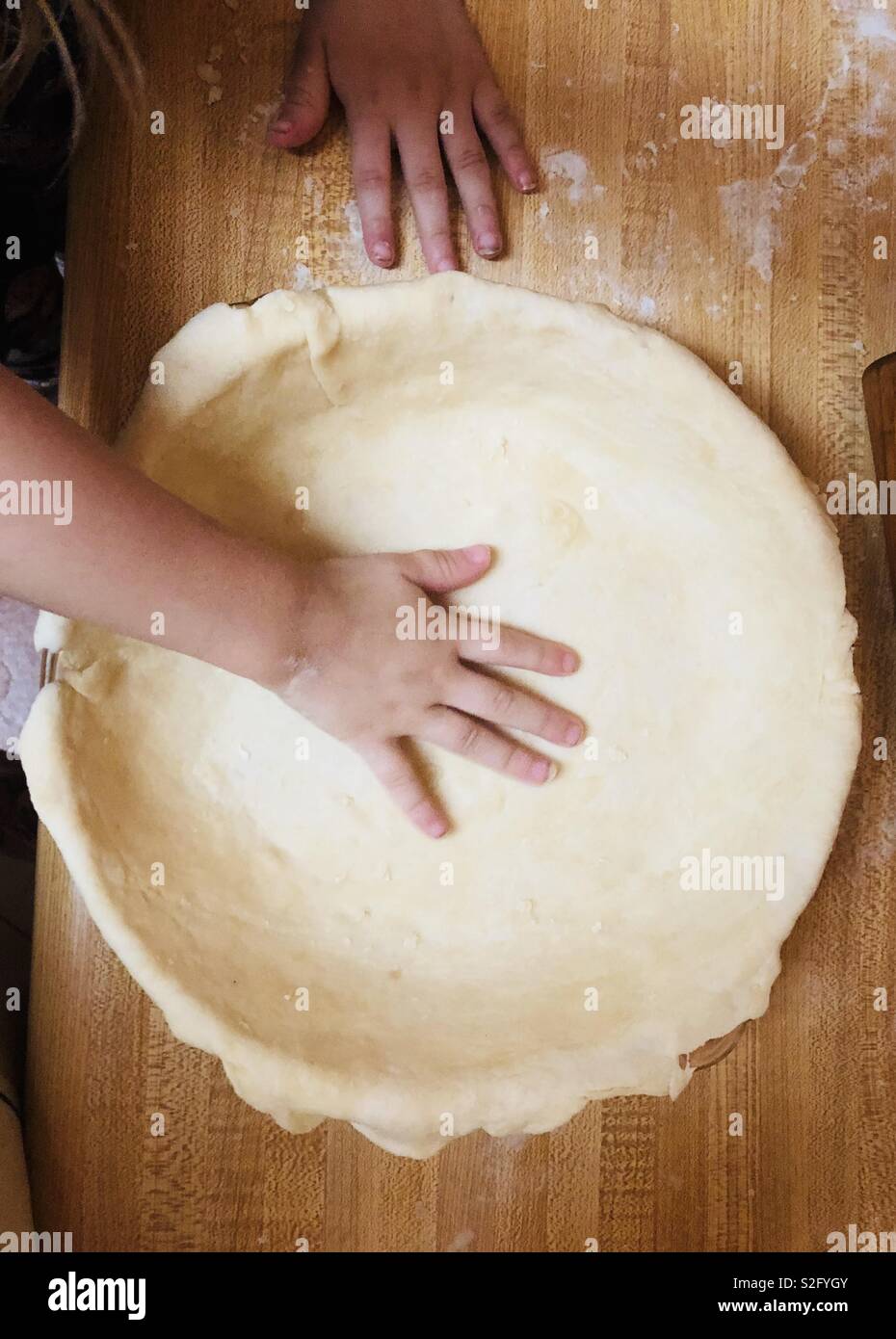 Little Hands Baking Stock Photo - Alamy