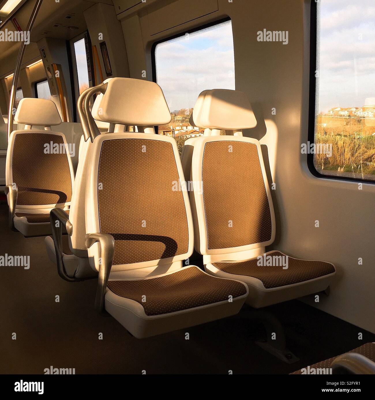 Empty train seats hi-res stock photography and images - Alamy
