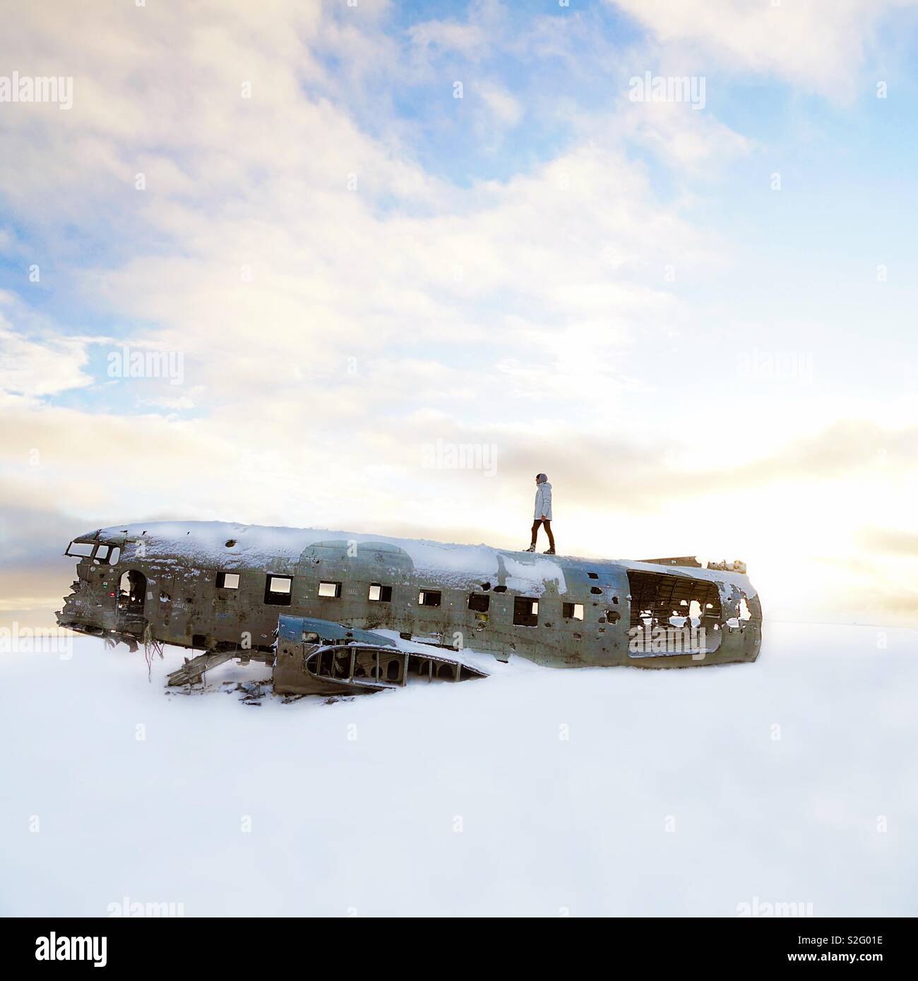 Iceland plane wreck hi-res stock photography and images - Alamy