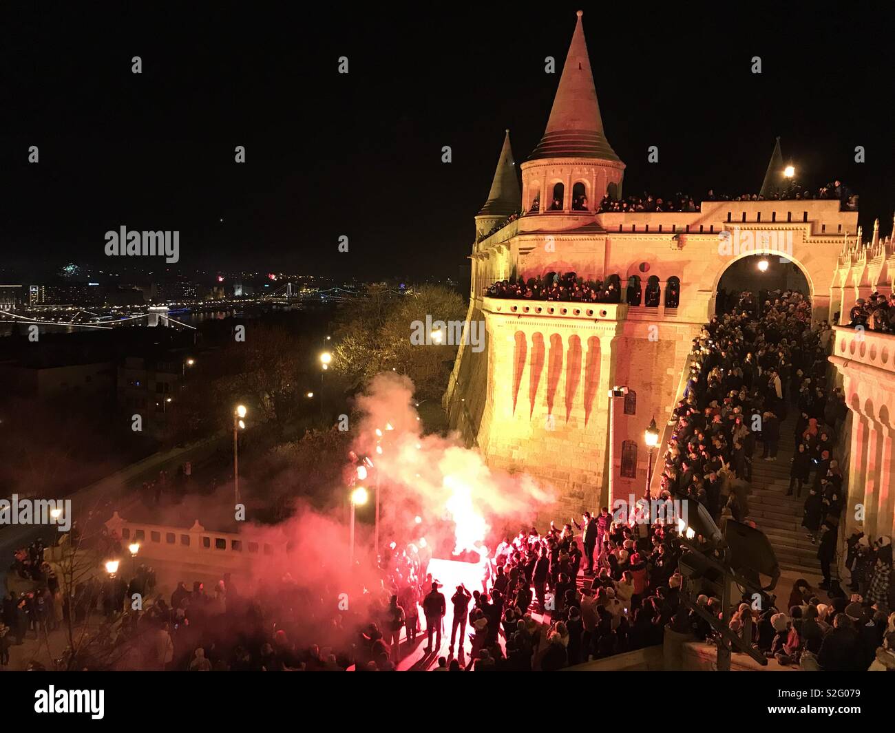 Fire from lightning hi-res stock photography and images - Alamy