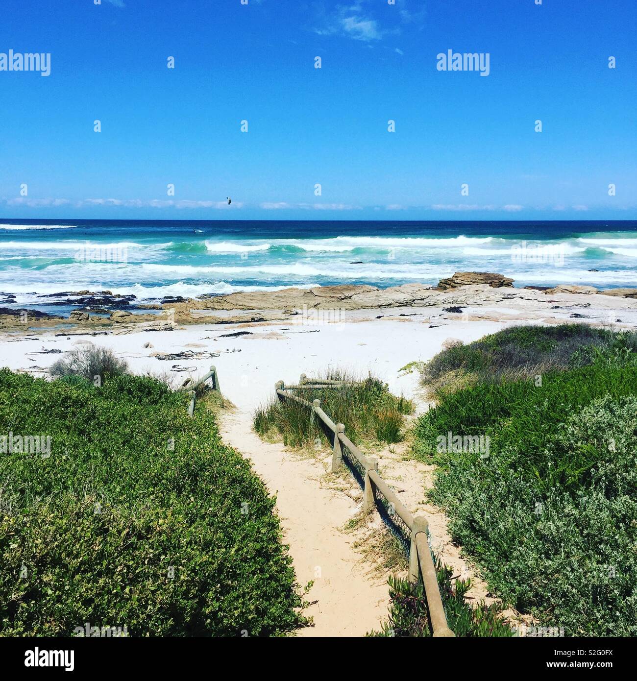 Paradise path hi-res stock photography and images - Alamy