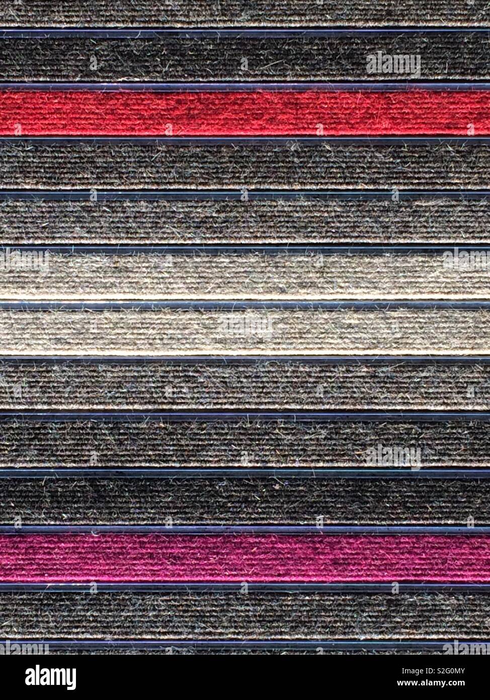 Striped mat hi-res stock photography and images - Alamy