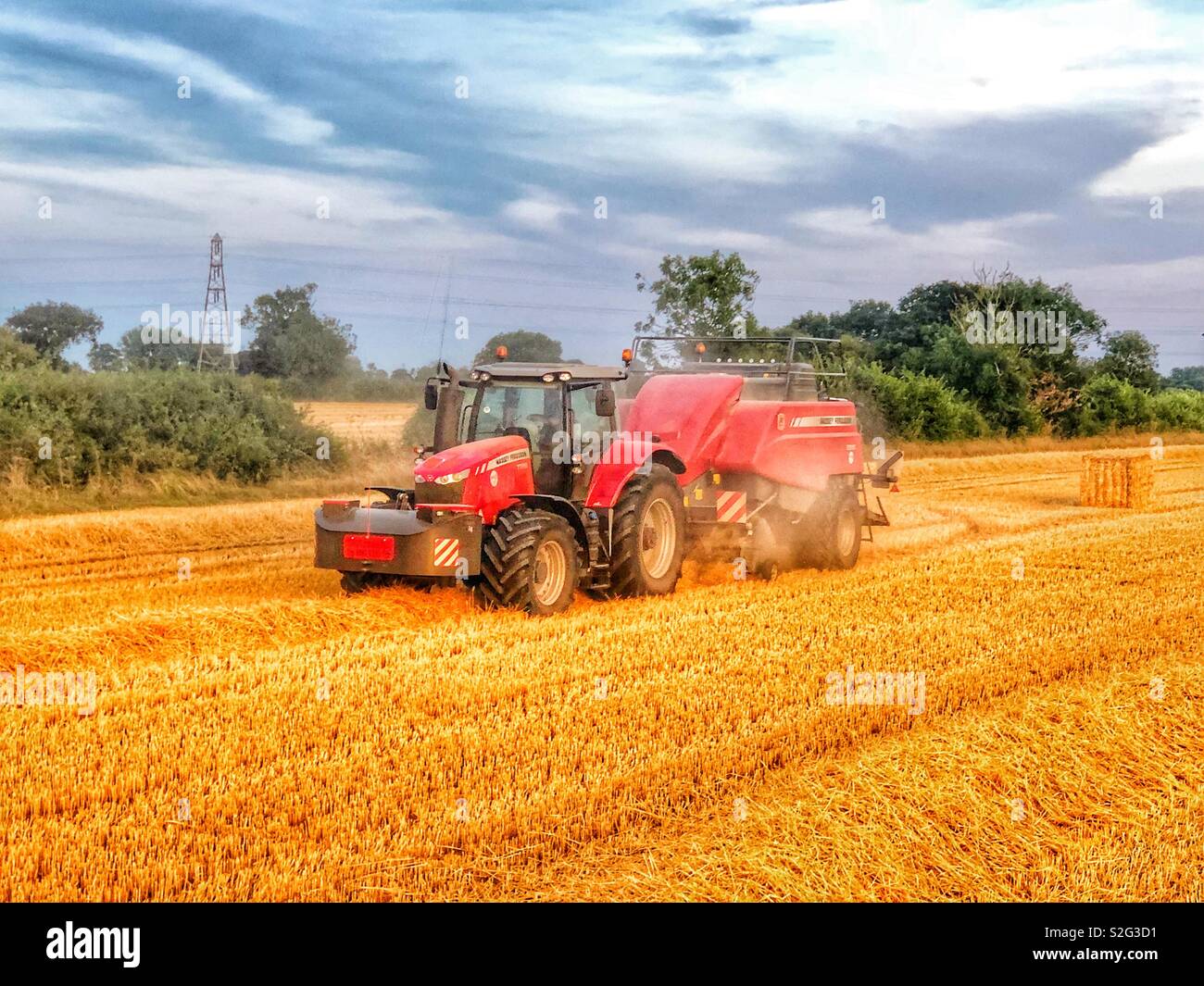 Day working on the farm Stock Photo - Alamy