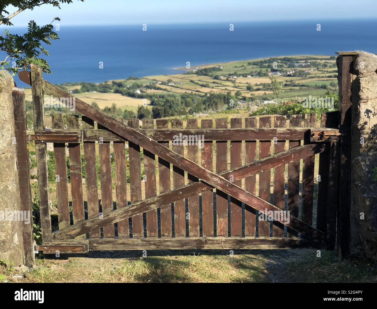 Mountain gate hi-res stock photography and images - Alamy