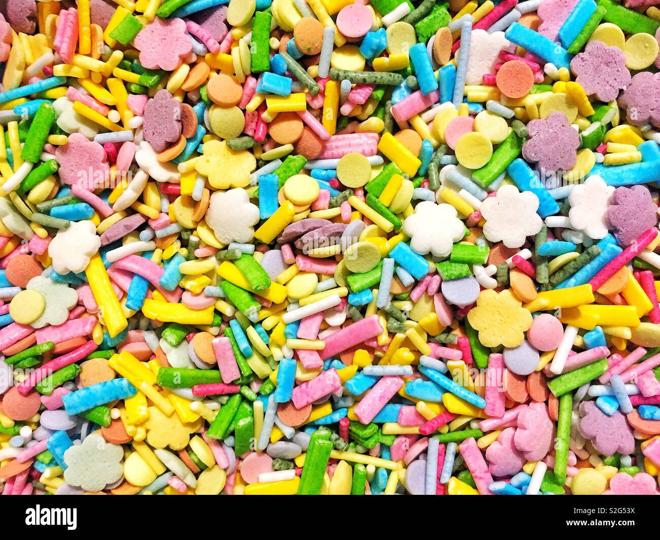 Colourful sprinkles hi-res stock photography and images - Alamy