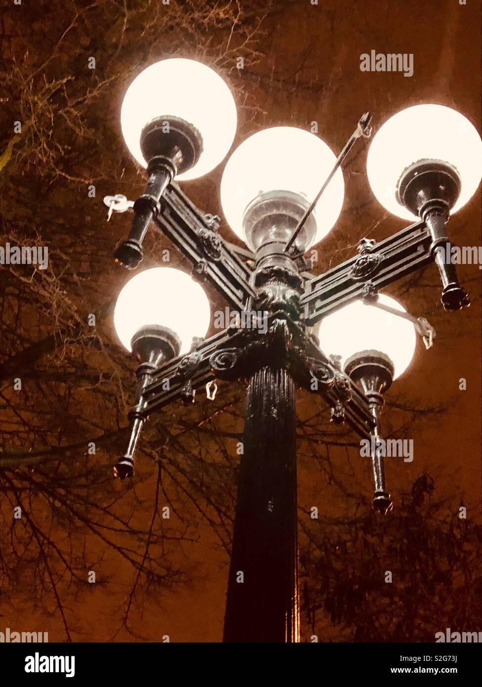 Edwardian lighting hi-res stock photography and images - Alamy