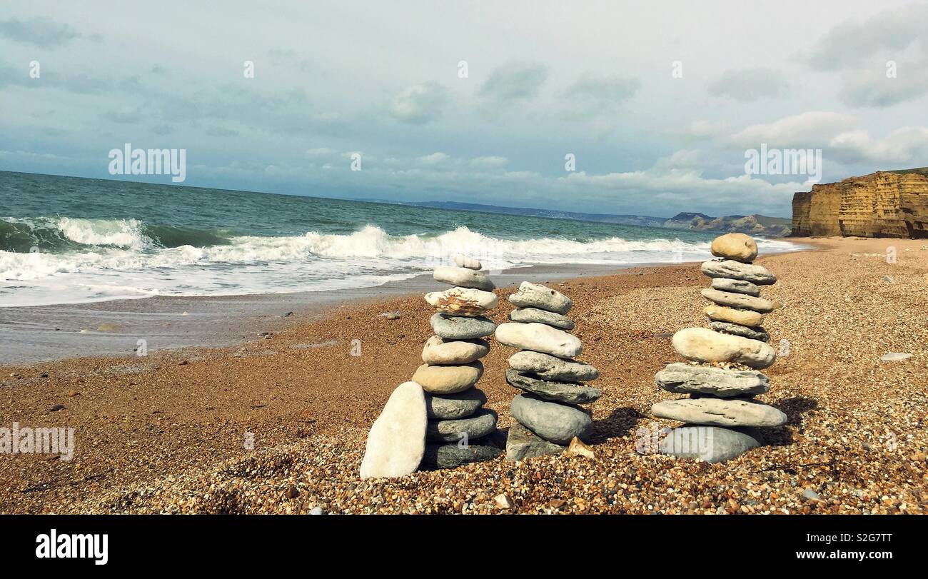 Rocking waves hi-res stock photography and images - Alamy