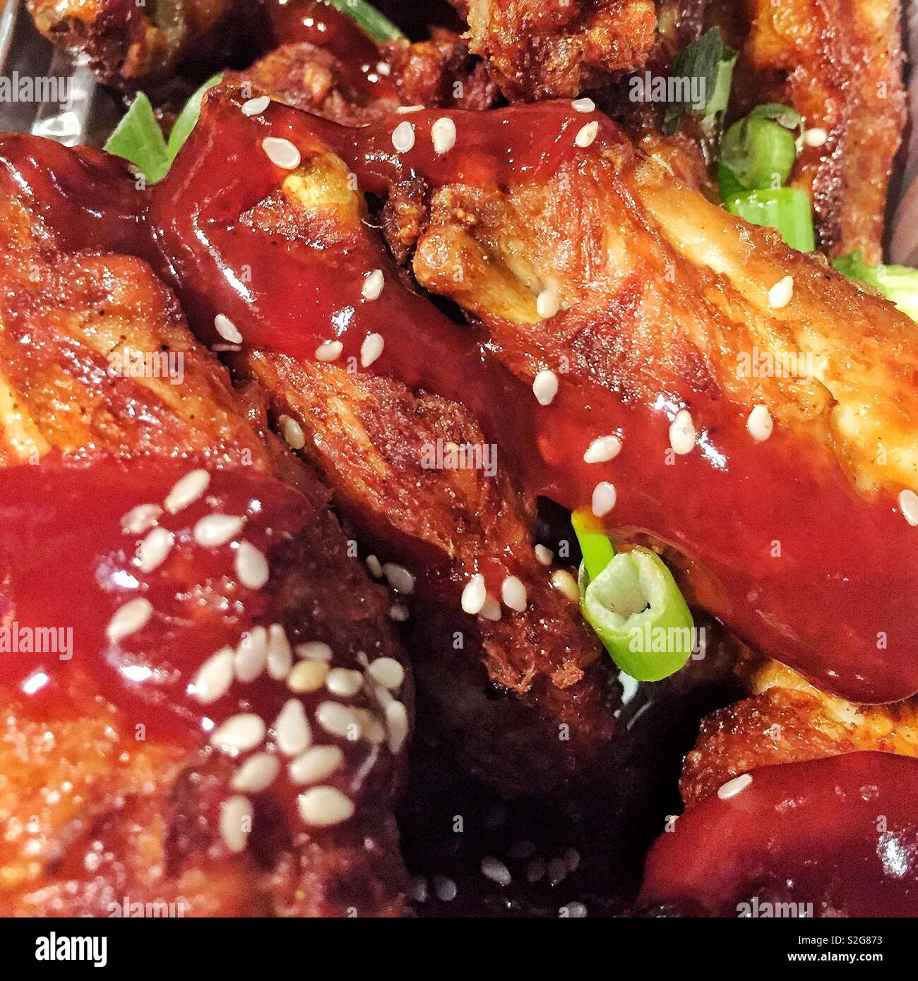 Chicken pub food hi-res stock photography and images - Alamy