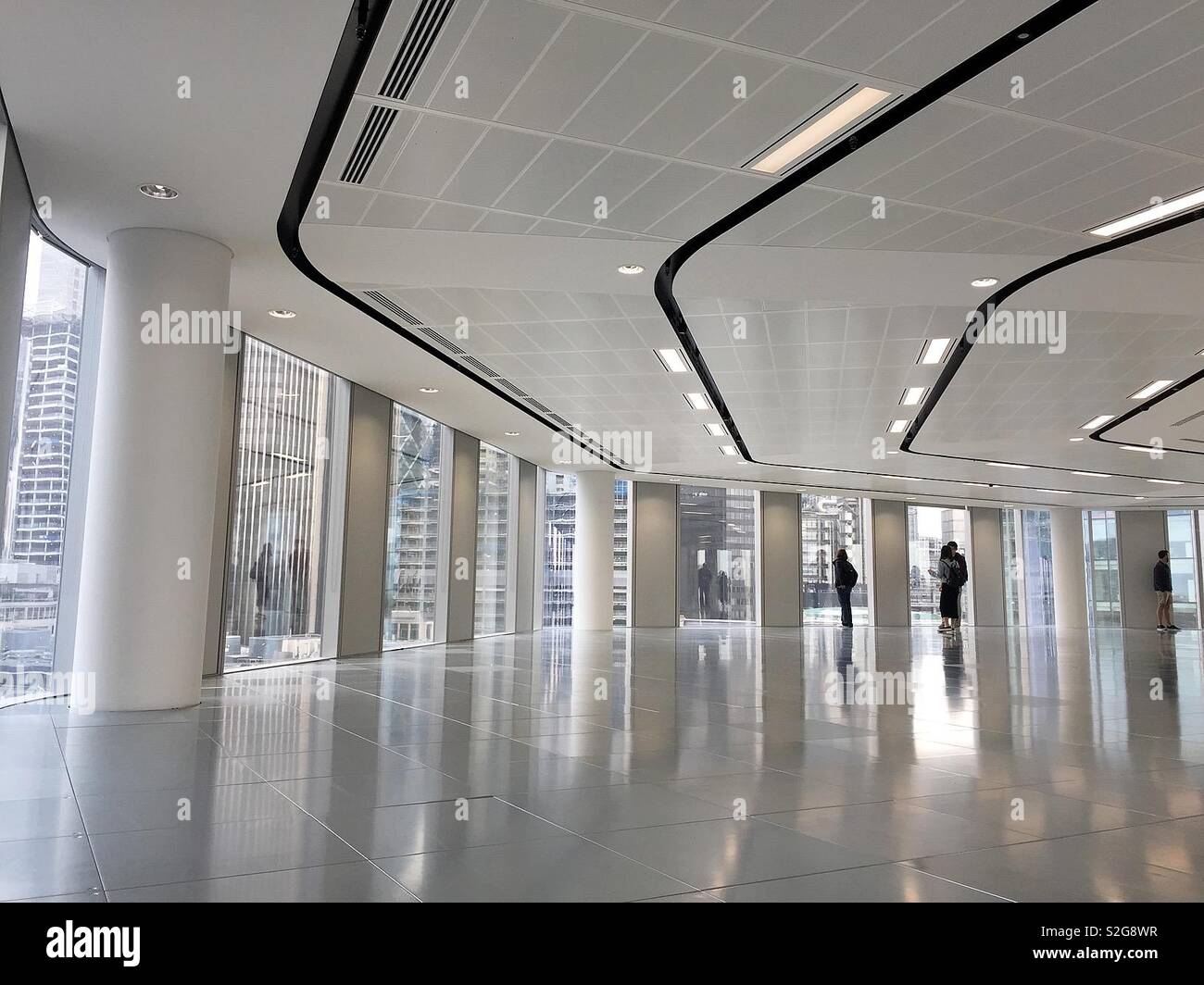 Office pillar modern hi-res stock photography and images - Alamy
