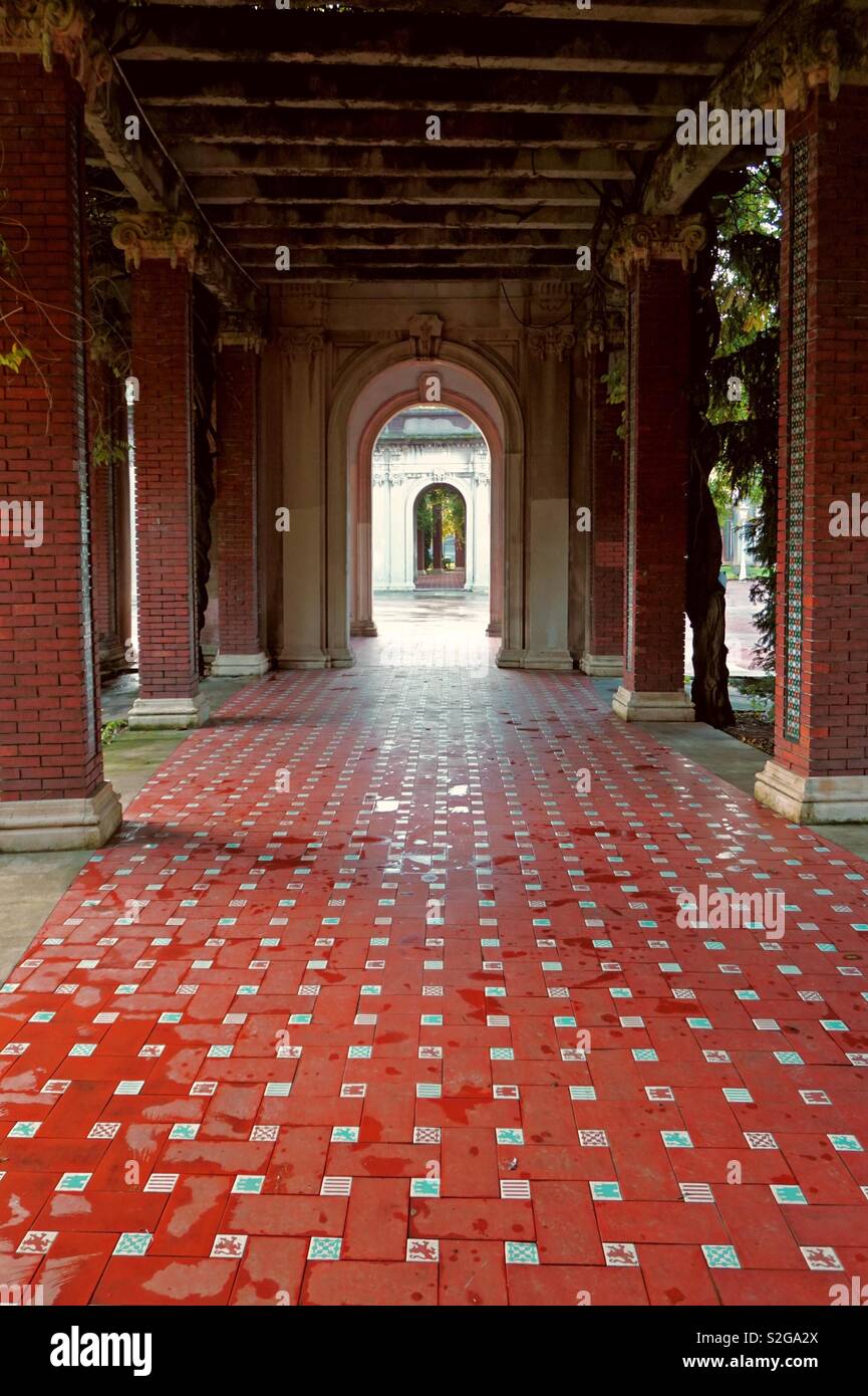 columns architecture in the street Stock Photo - Alamy