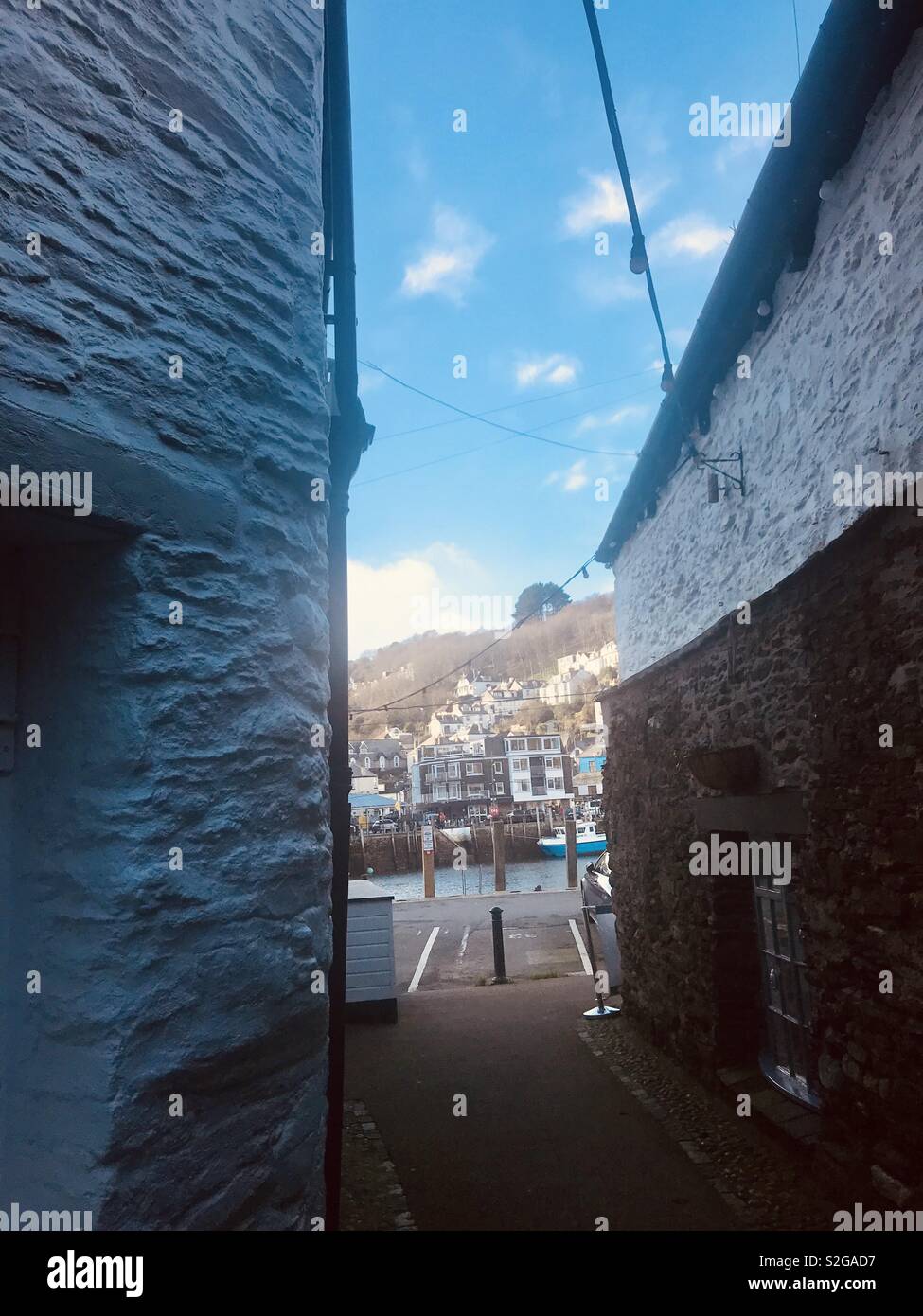 Looe street hi-res stock photography and images - Alamy