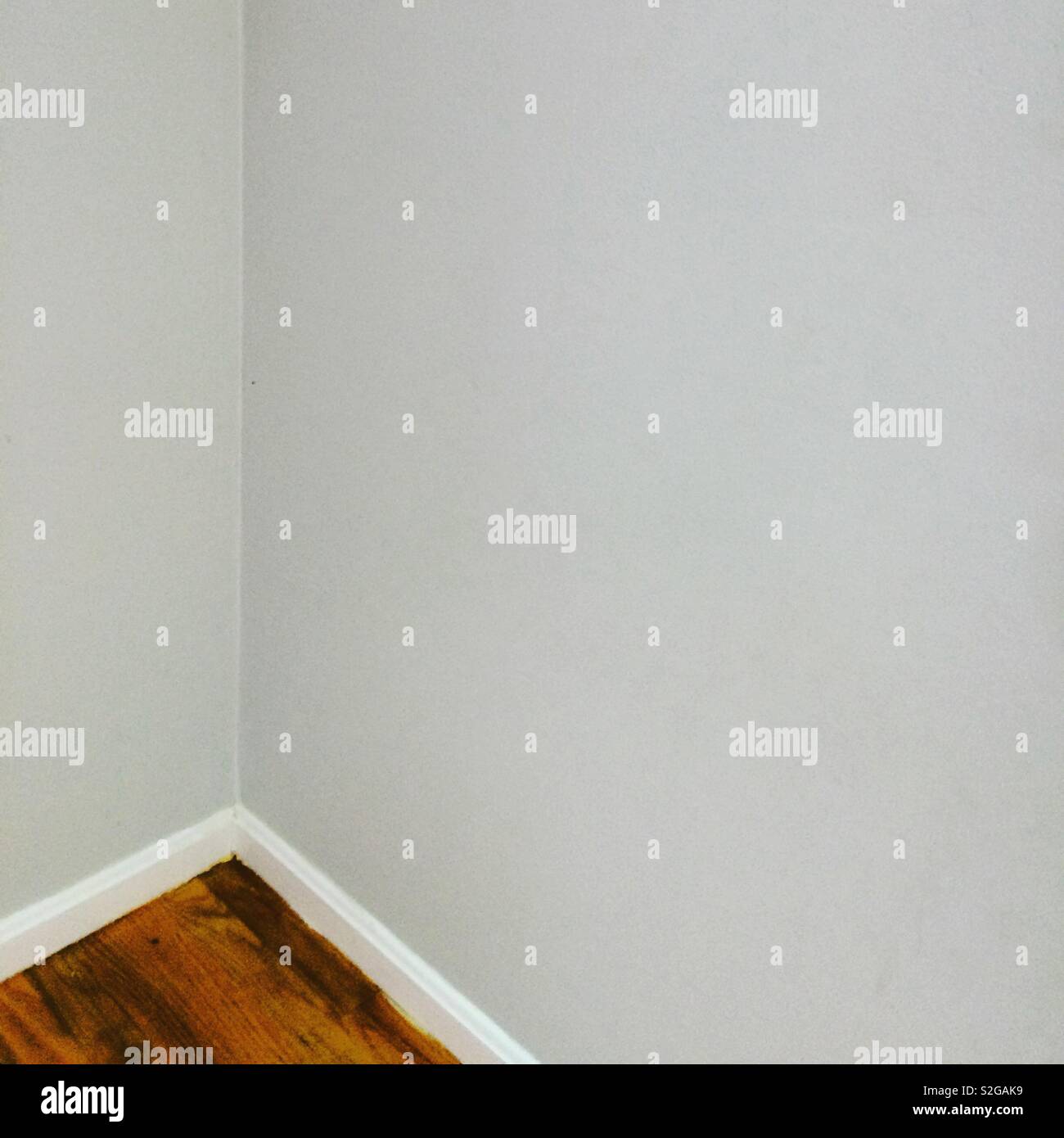 Corner walls hi-res stock photography and images - Alamy
