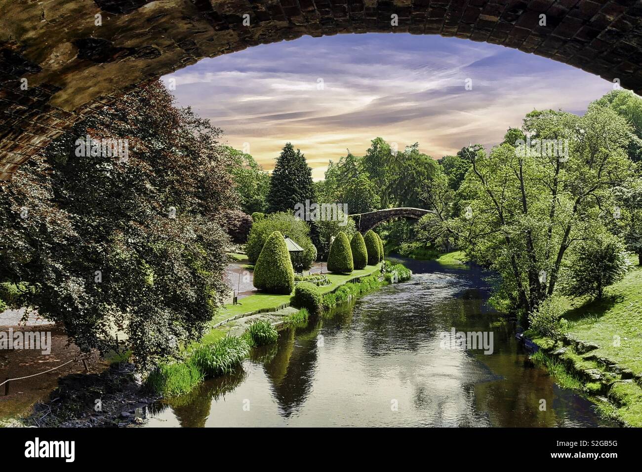 Bridge over river doon hi-res stock photography and images - Alamy