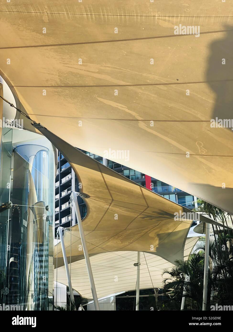 Tarps hi-res stock photography and images - Alamy