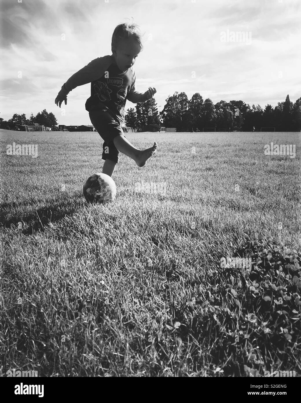Kicking Ball Kicking Balls High Resolution Stock Photography and Images ...