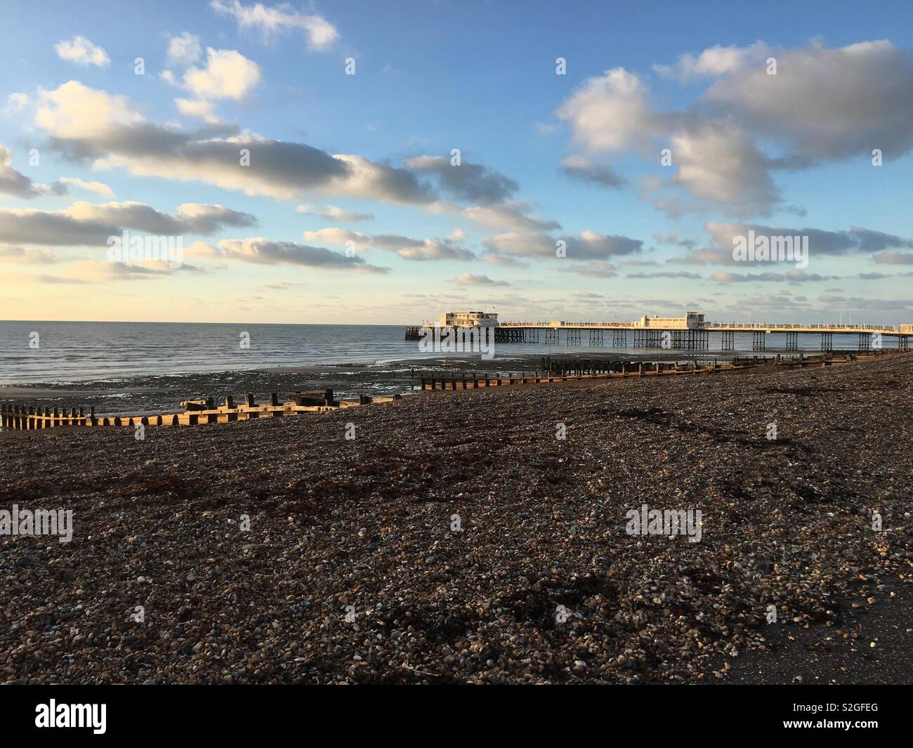 Run pier hi-res stock photography and images - Alamy