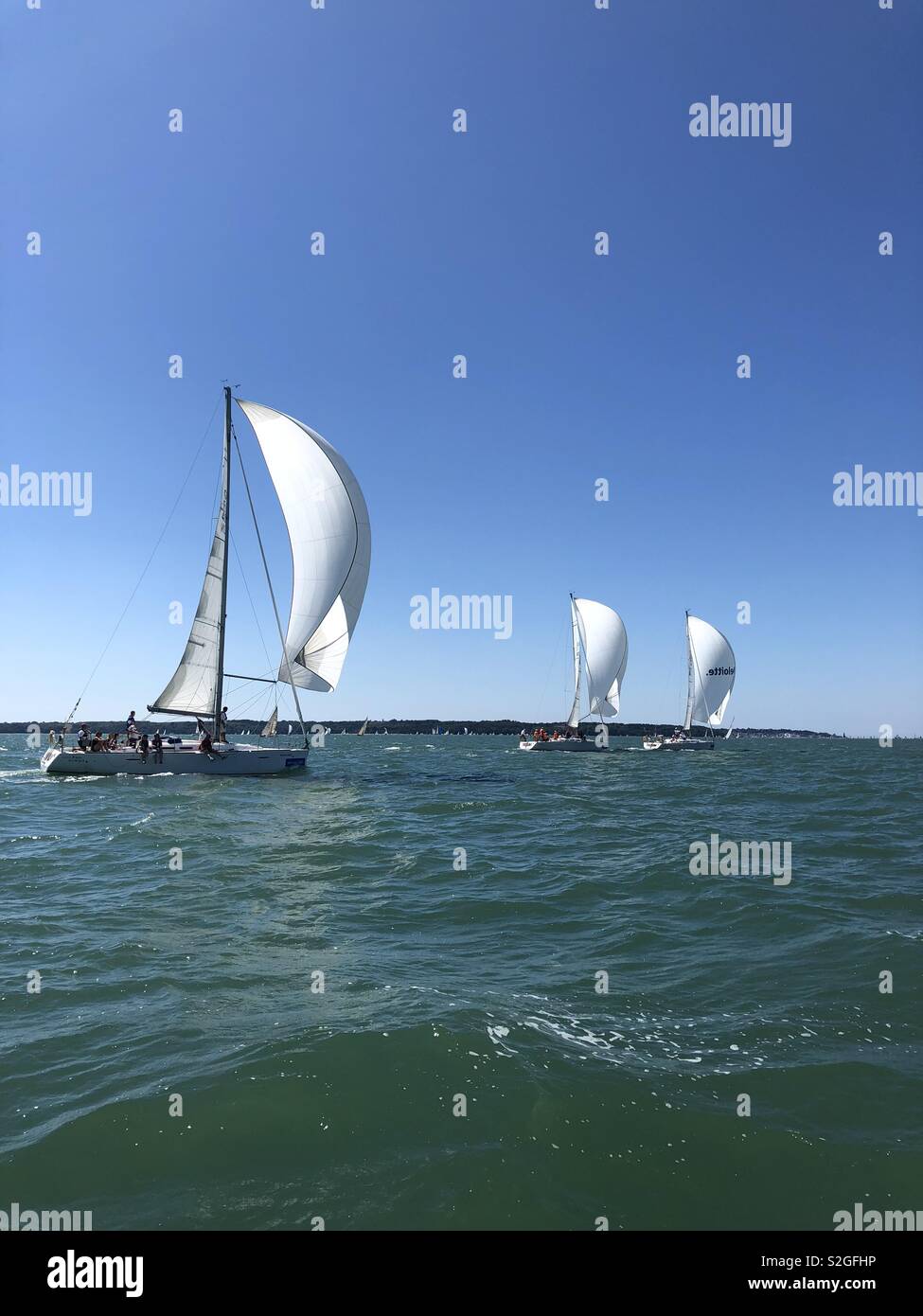 Cowes week racing hi-res stock photography and images - Alamy