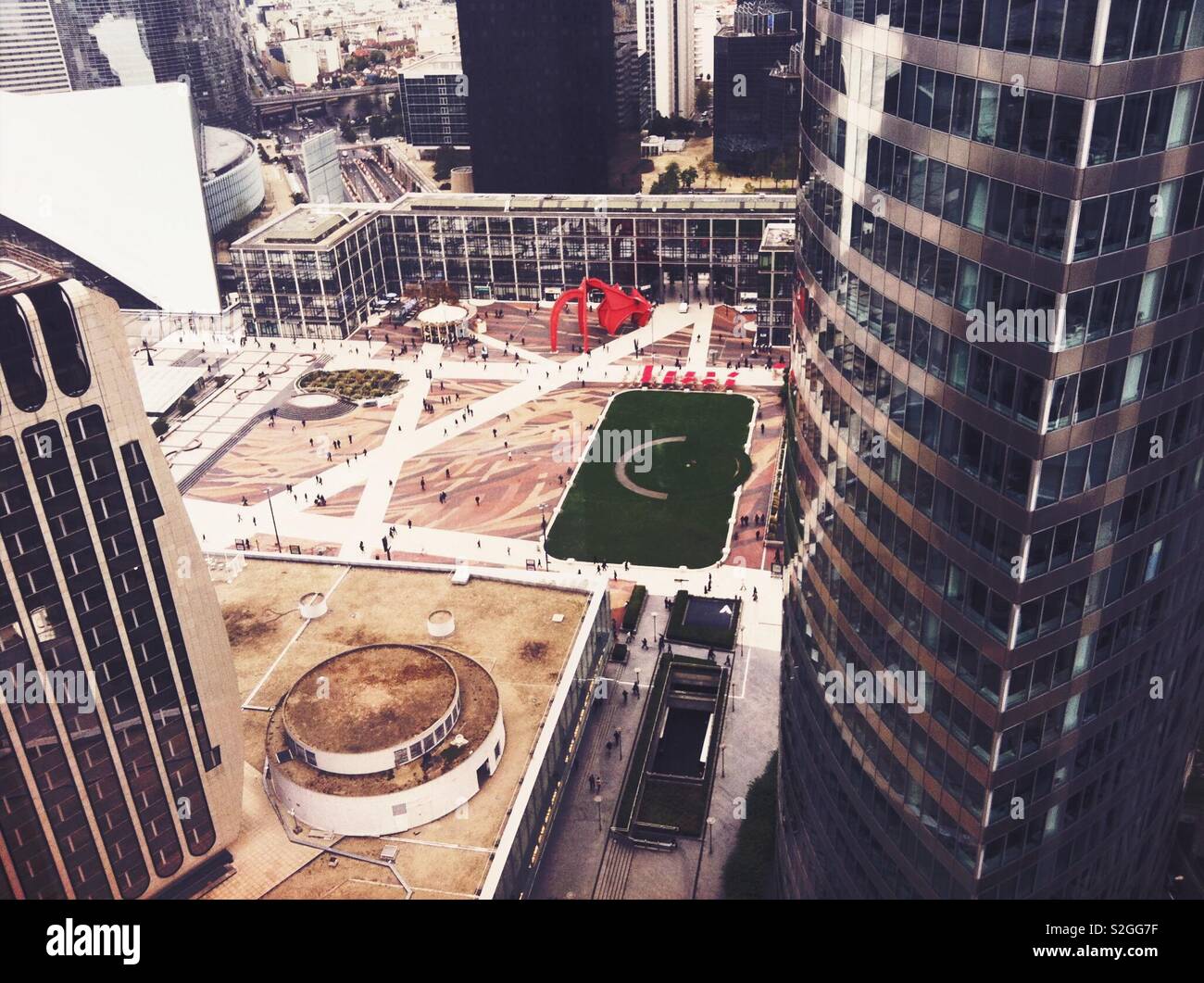 La defense france hi-res stock photography and images - Alamy