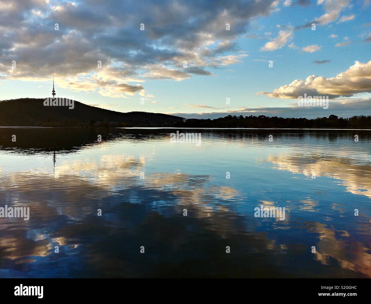Lake burley hi-res stock photography and images - Alamy