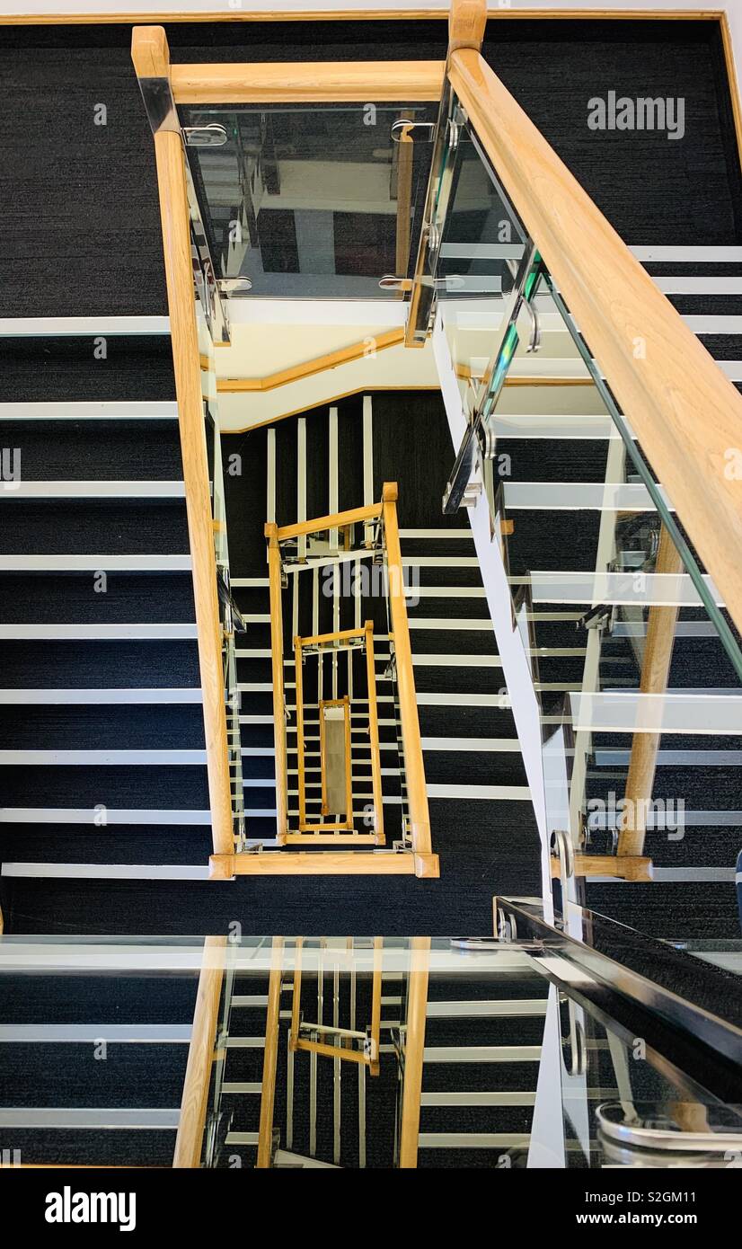 Stair case hi-res stock photography and images - Alamy