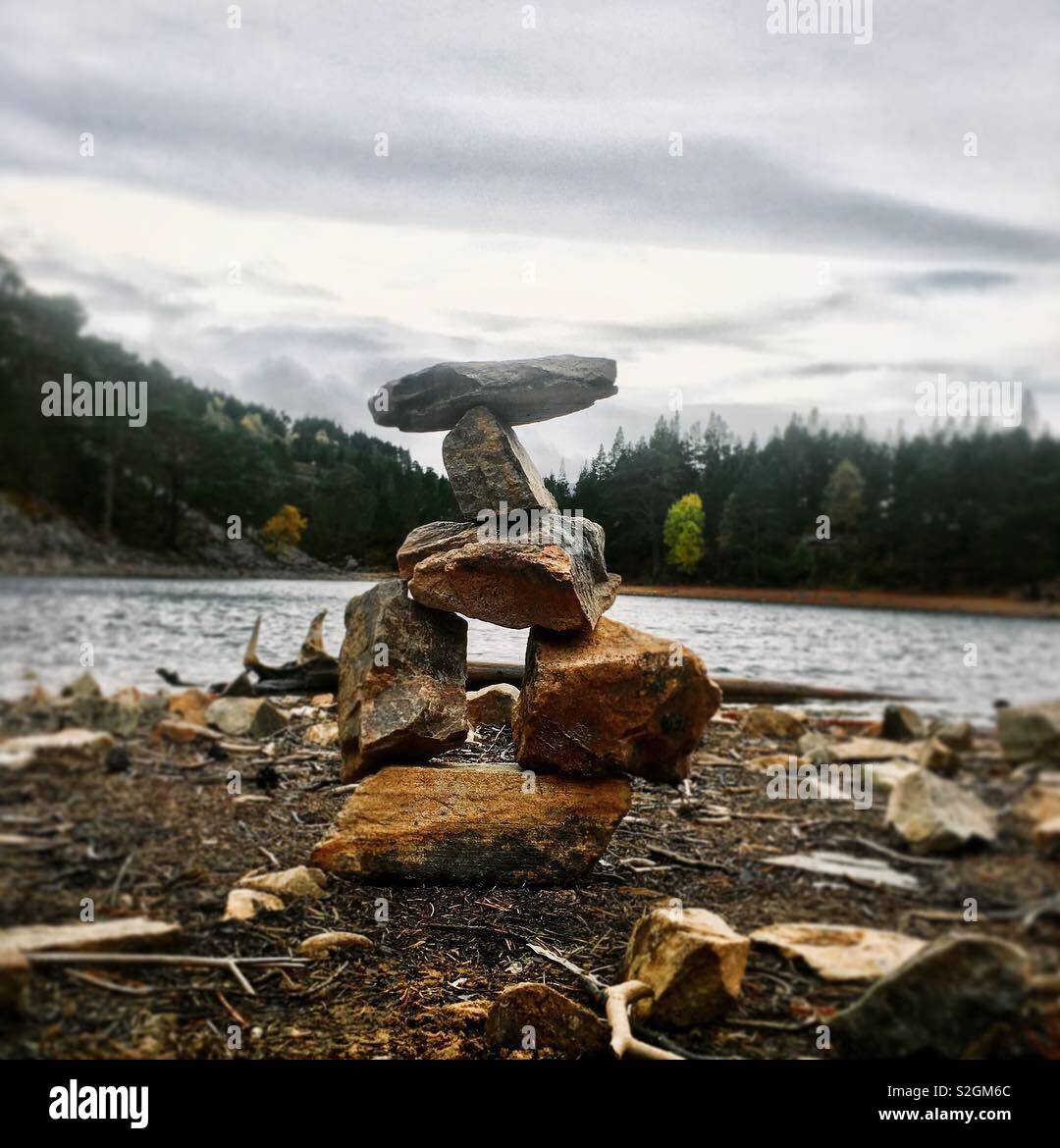 Stacking rocks hi-res stock photography and images - Alamy