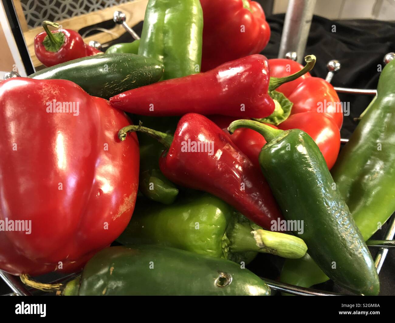 Assorted peppers hi-res stock photography and images - Alamy