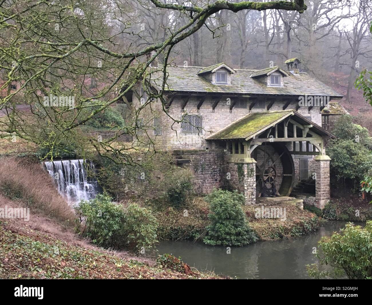 The old mill house hi-res stock photography and images - Alamy