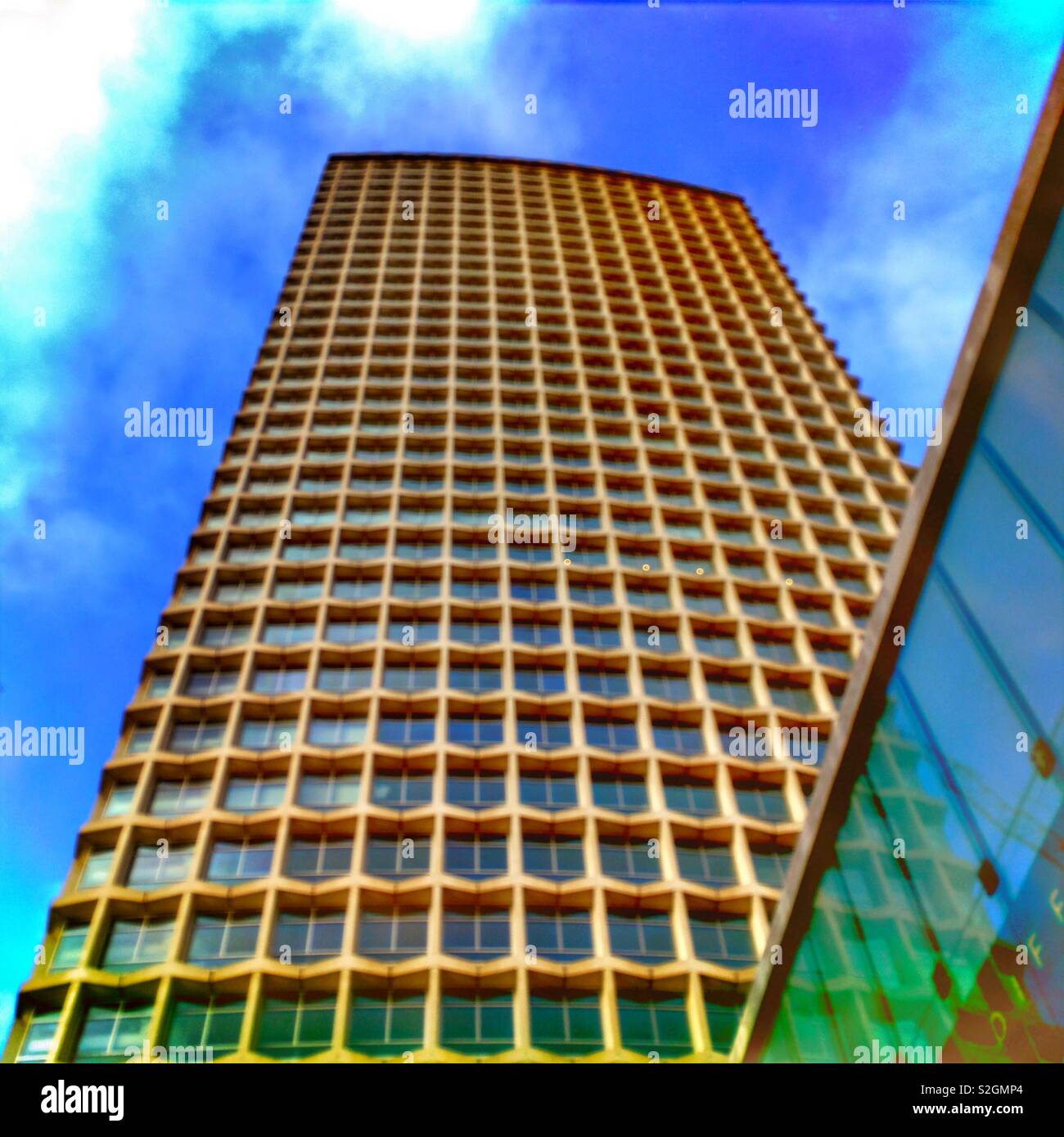 Centerpoint tower hi-res stock photography and images - Alamy