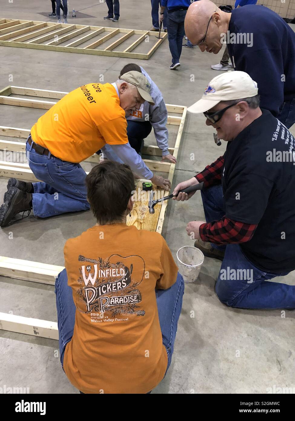 Construction assembly of residential home interior wall Stock Photo - Alamy