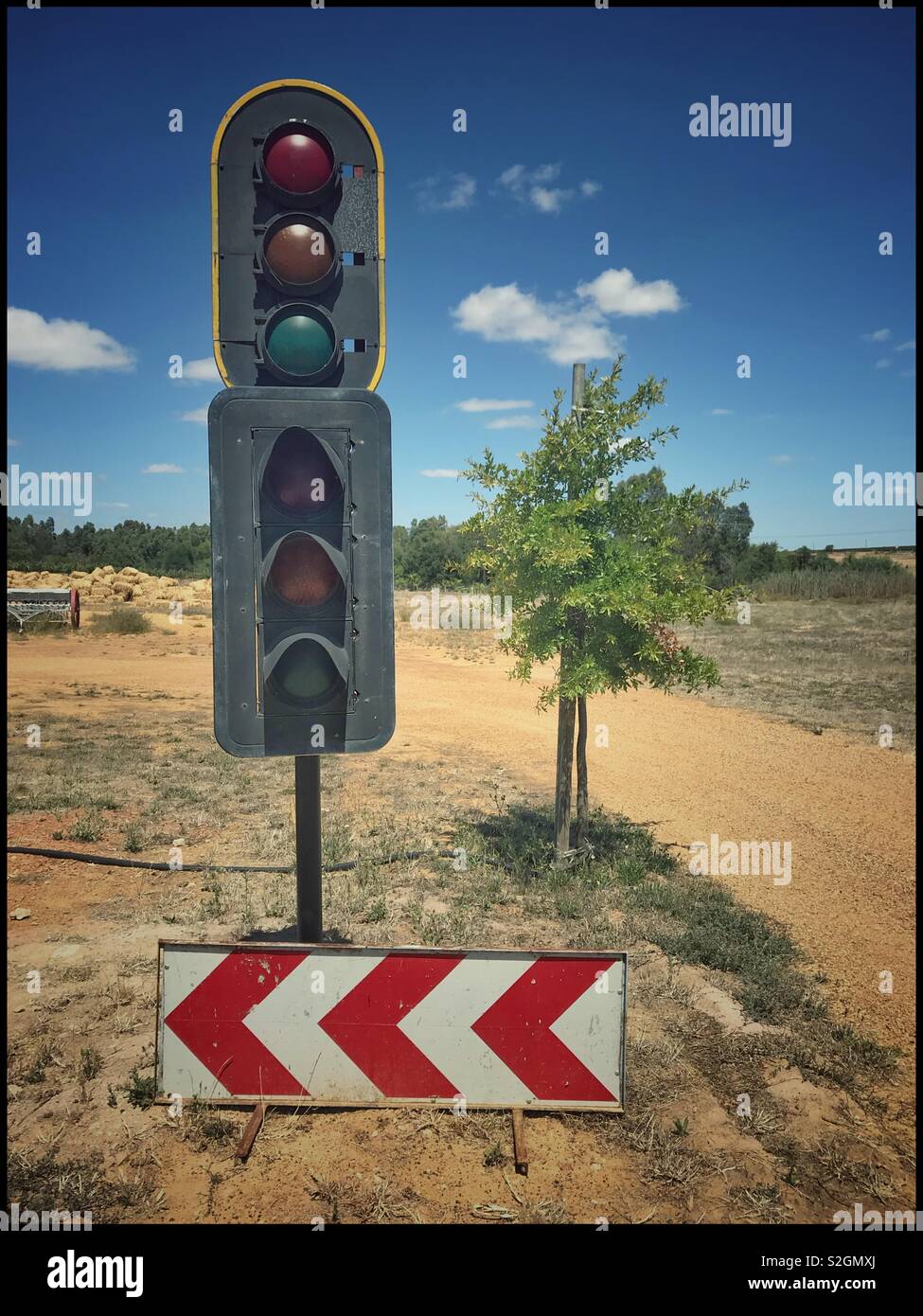 Vintage traffic lights hi-res stock photography and images - Alamy
