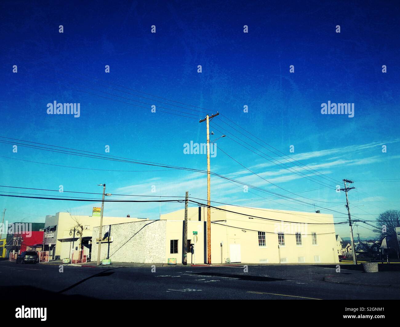 Corner building hi-res stock photography and images - Alamy