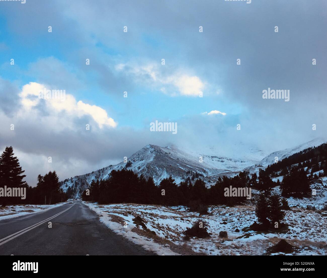 Kalavrita hi-res stock photography and images - Alamy