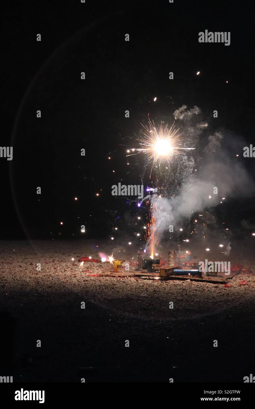 Explosive colors hi-res stock photography and images - Alamy