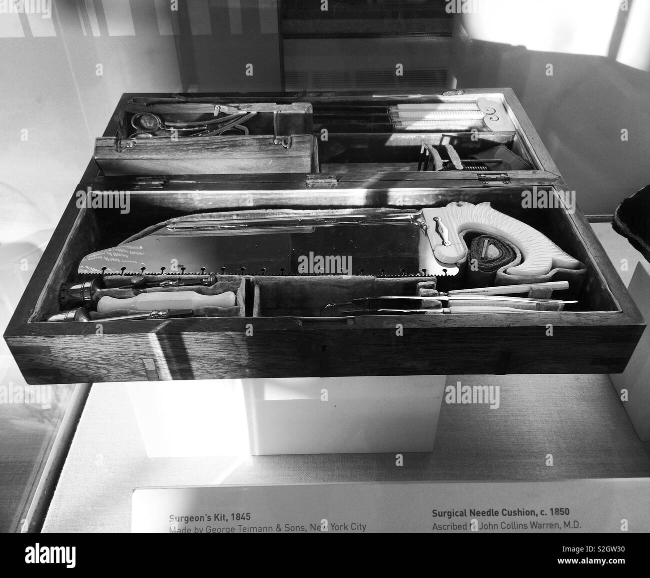 Surgical kit, 1848, Paul S. Russell, MD Museum of Medical History and ...