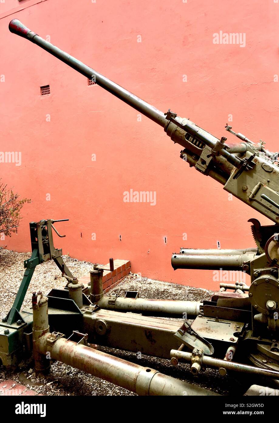 Aa gun hi-res stock photography and images - Alamy