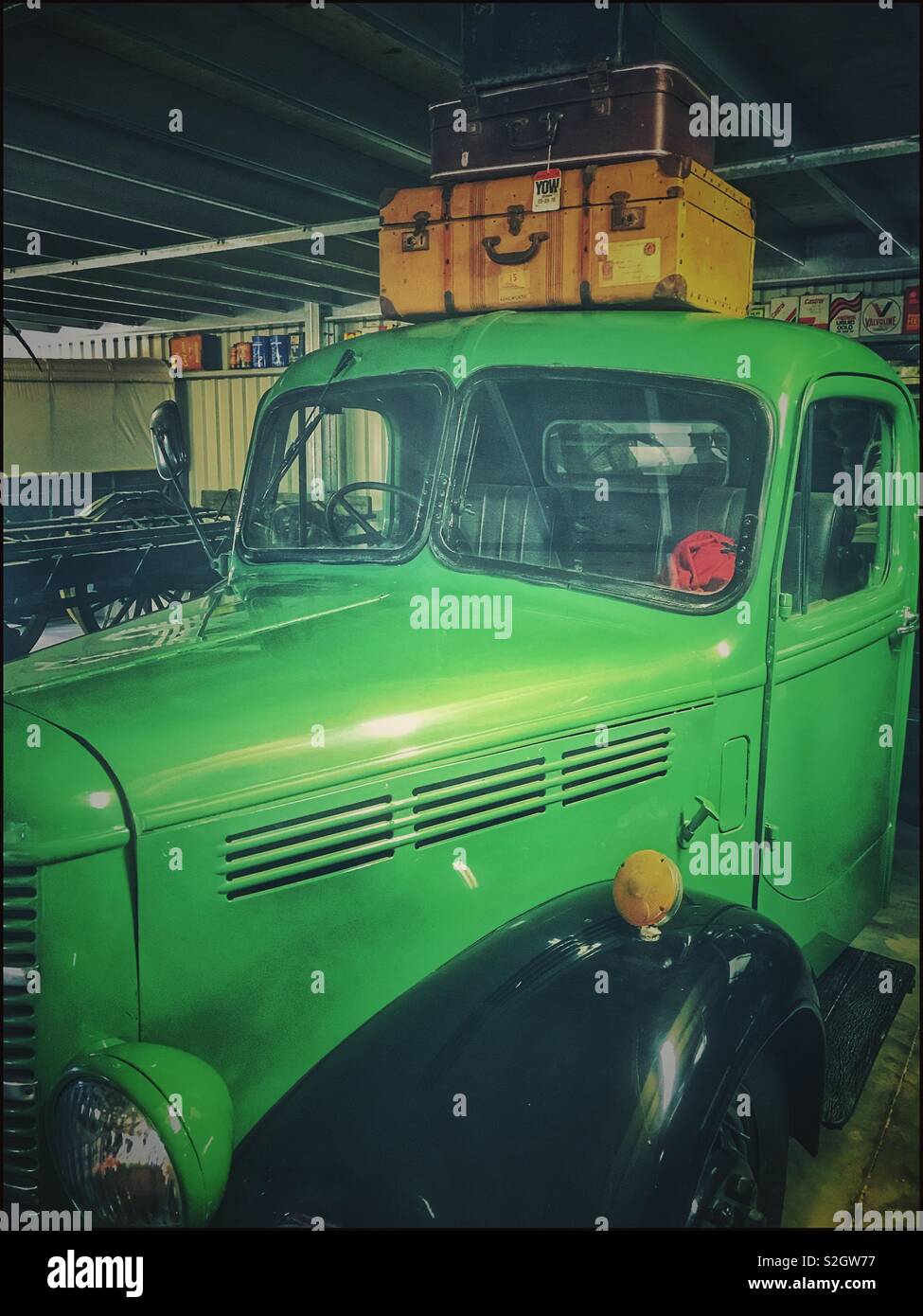 Vintage green truck at Toeka Stoor in Windmeul near Paarl, South Africa ...