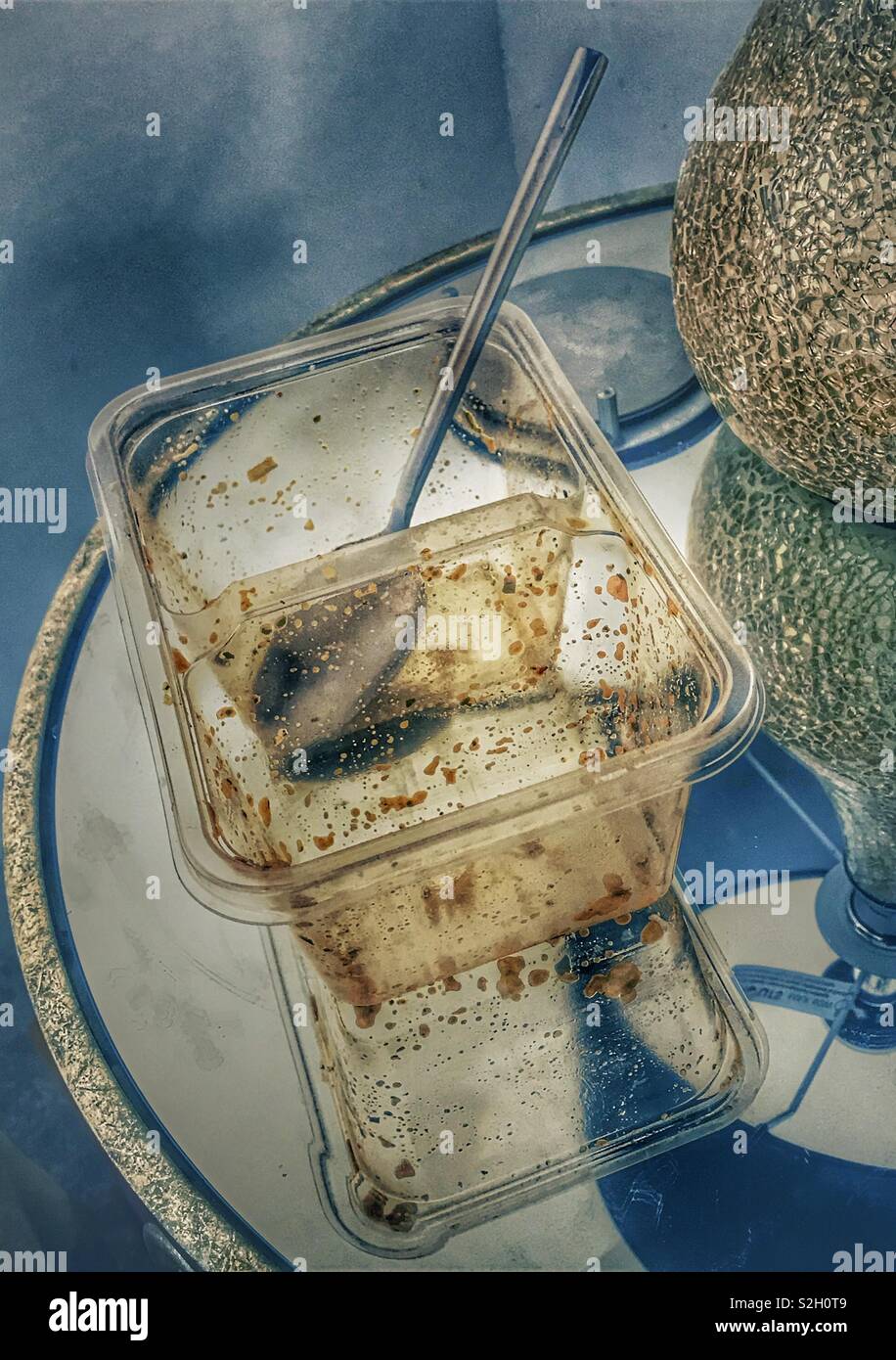 Empty container containers hi-res stock photography and images - Alamy