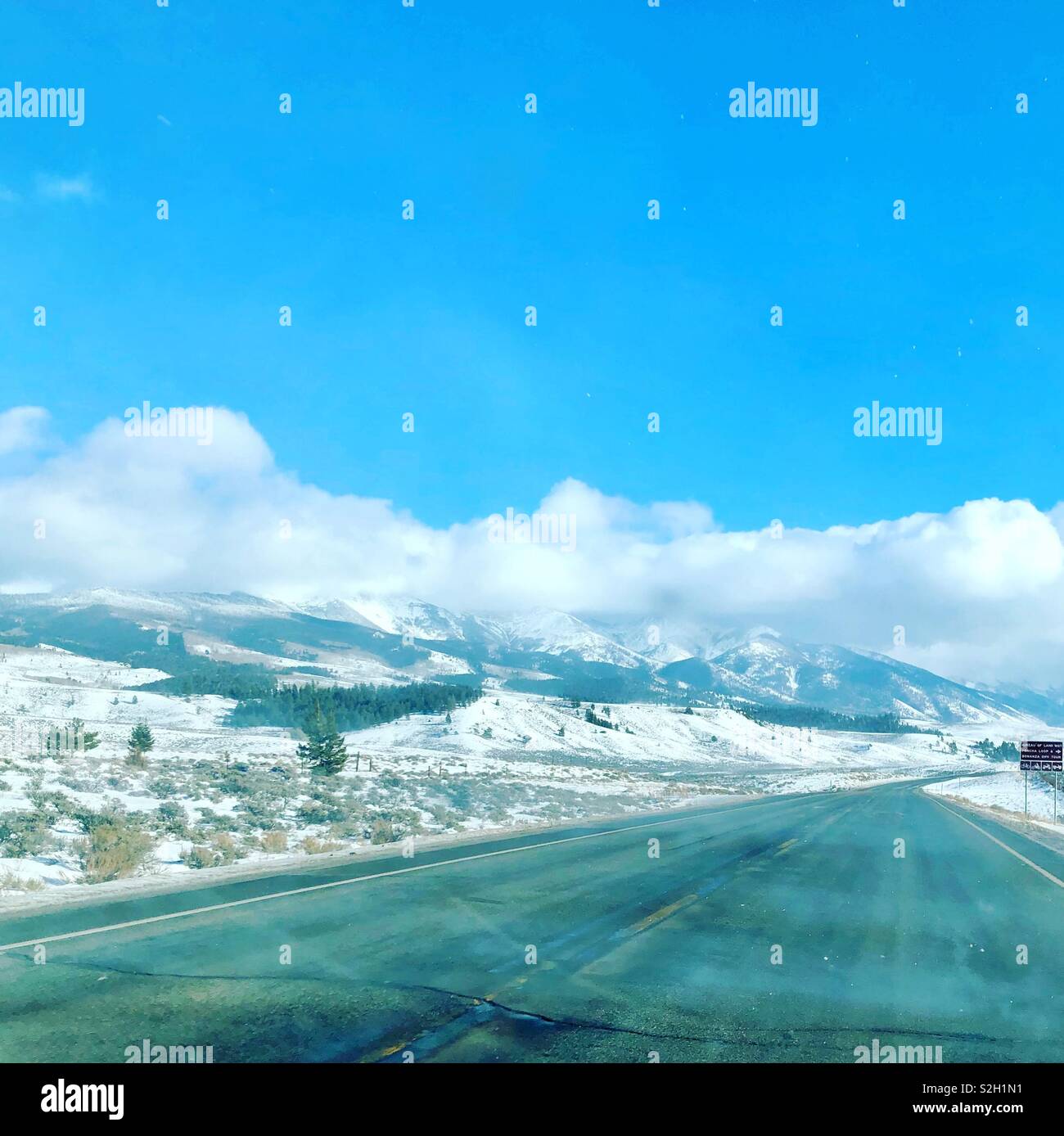Colorado mountain pass Stock Photo - Alamy