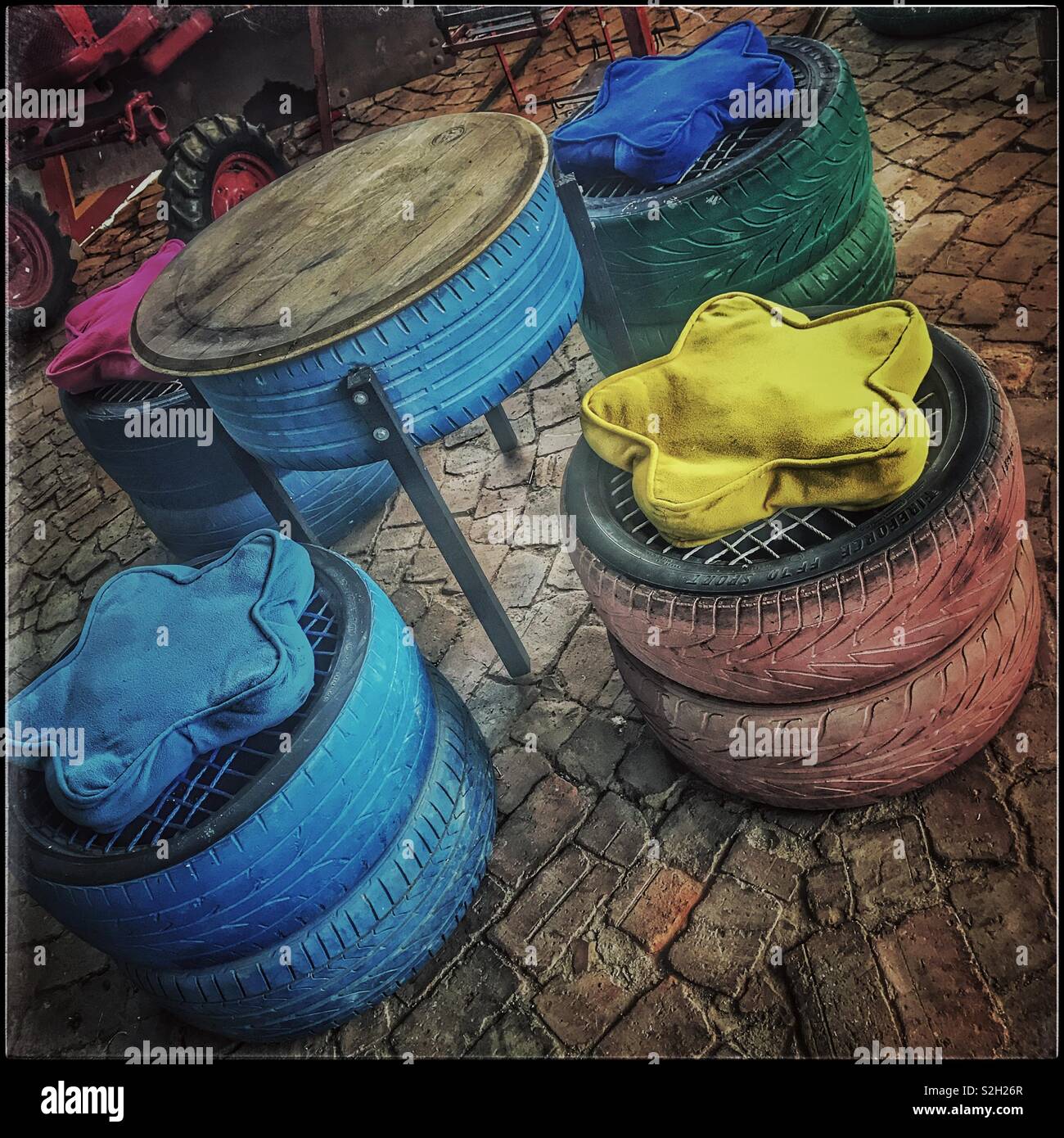 Seats an table made from repurposed tyres at Toeka Stoor in Windmeul ...