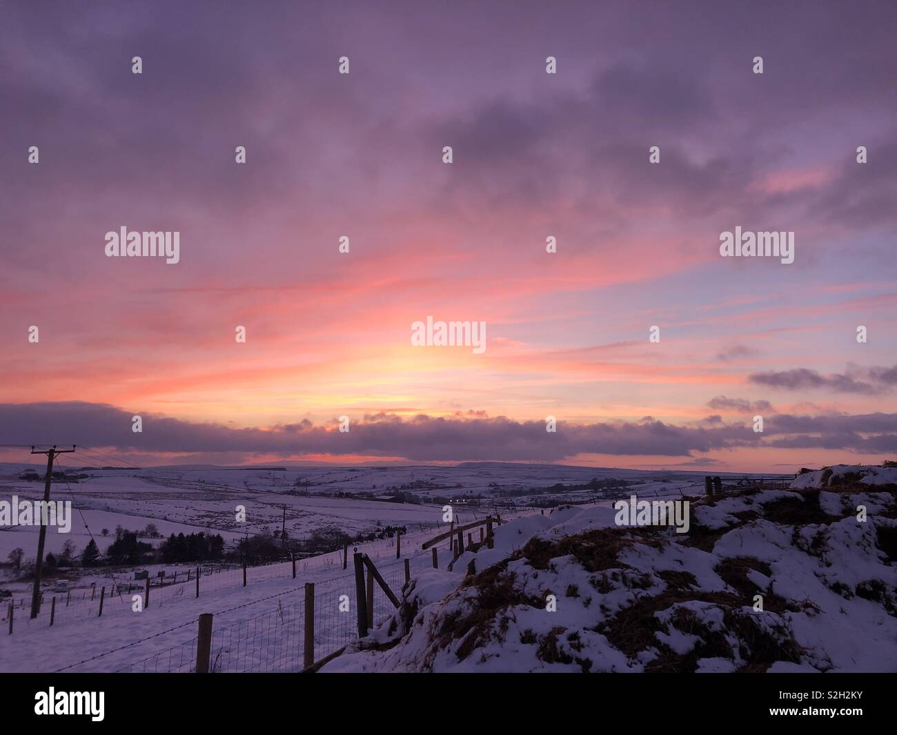 Red red sky hi-res stock photography and images - Alamy
