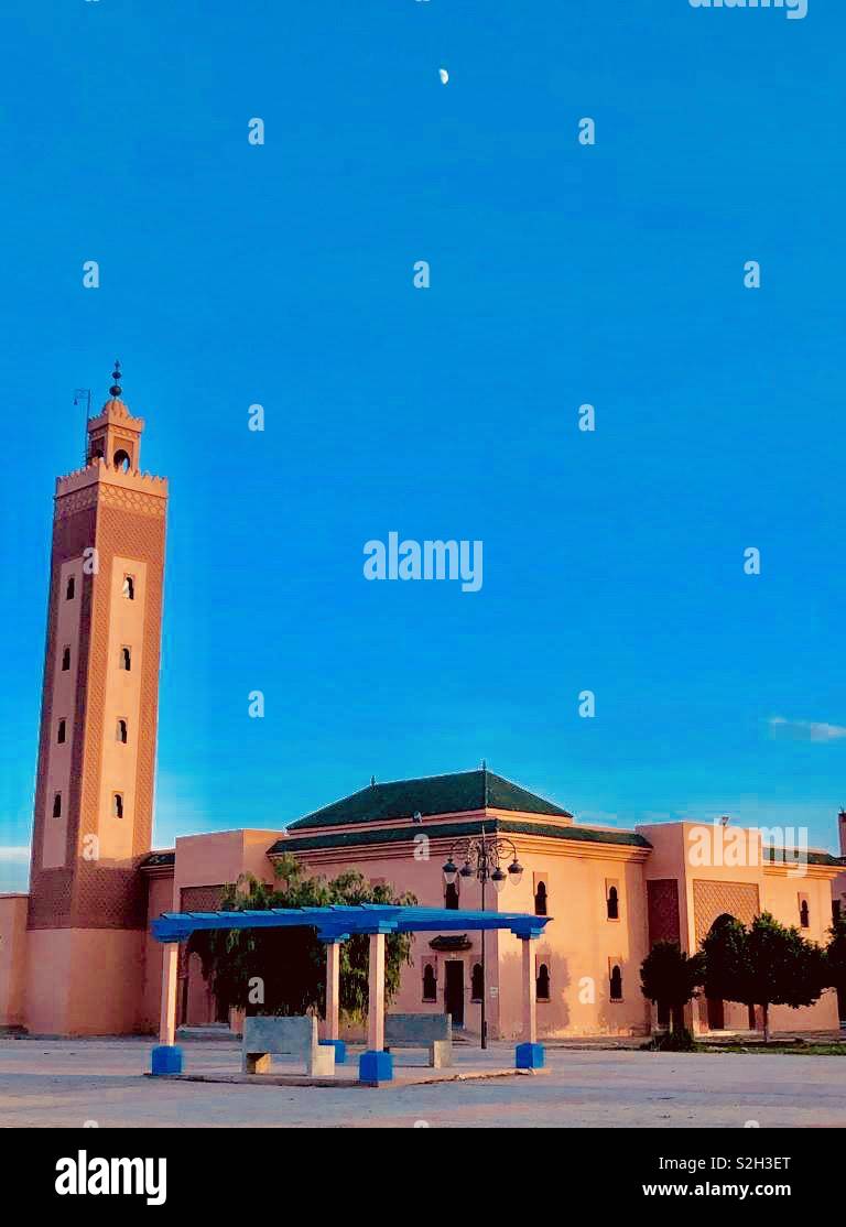 Marrakech Mosque Moon Stock Photo - Alamy