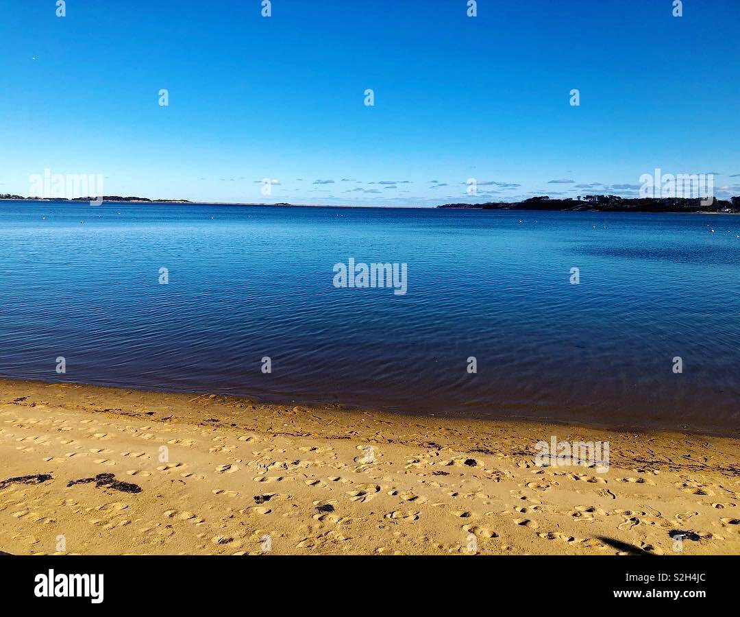 Foot ocean ripple sand hi-res stock photography and images - Alamy