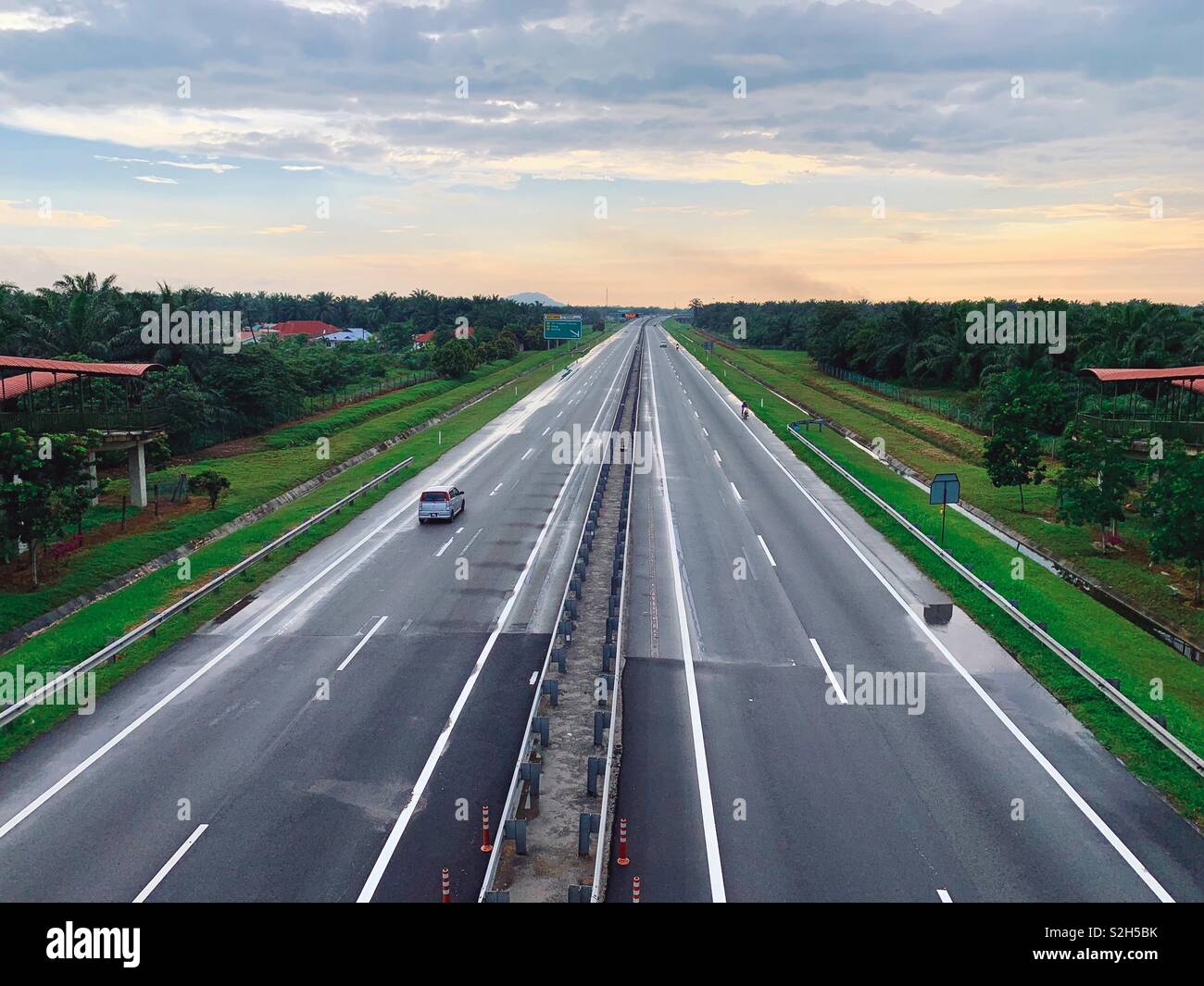 Car transport transportation hi-res stock photography and images - Alamy