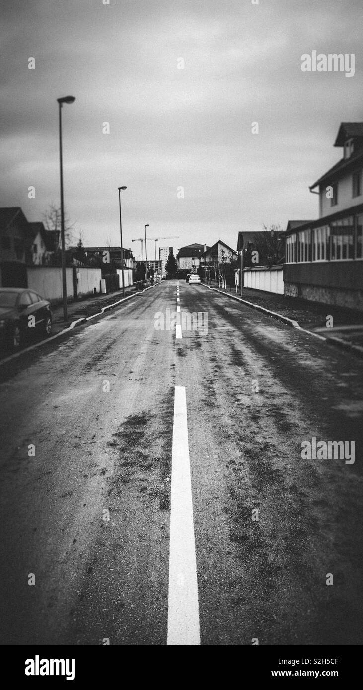 Roadside path hi-res stock photography and images - Alamy